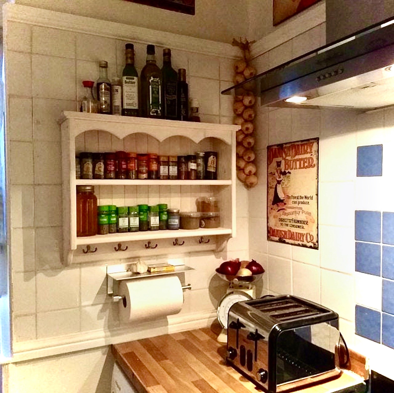 S59 Timber Cottage Shelf | Traditional Shelf | Traditionally Crafted ...