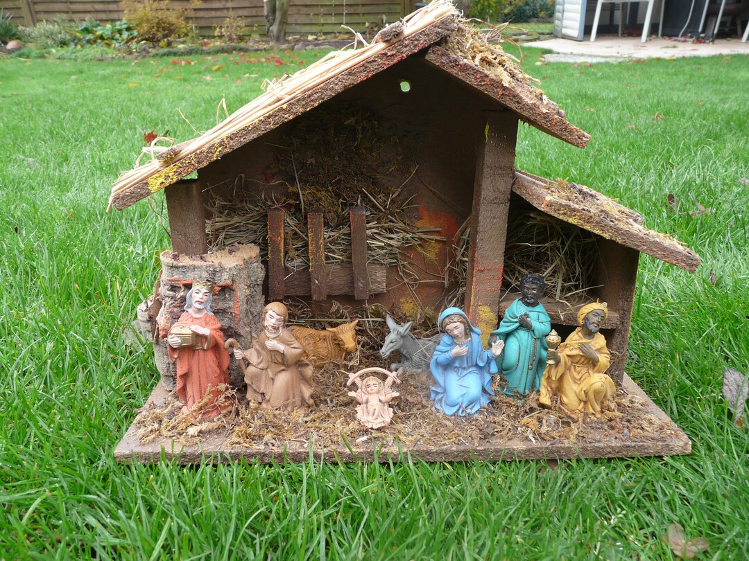 Vintage Nativity Scene Wooden Nativity Scene With Vintage - Etsy
