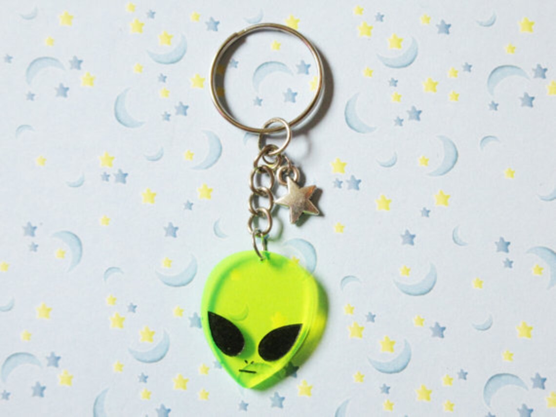 Alien Keychain Outer Space Green Alien Key Chain Acrylic - Etsy