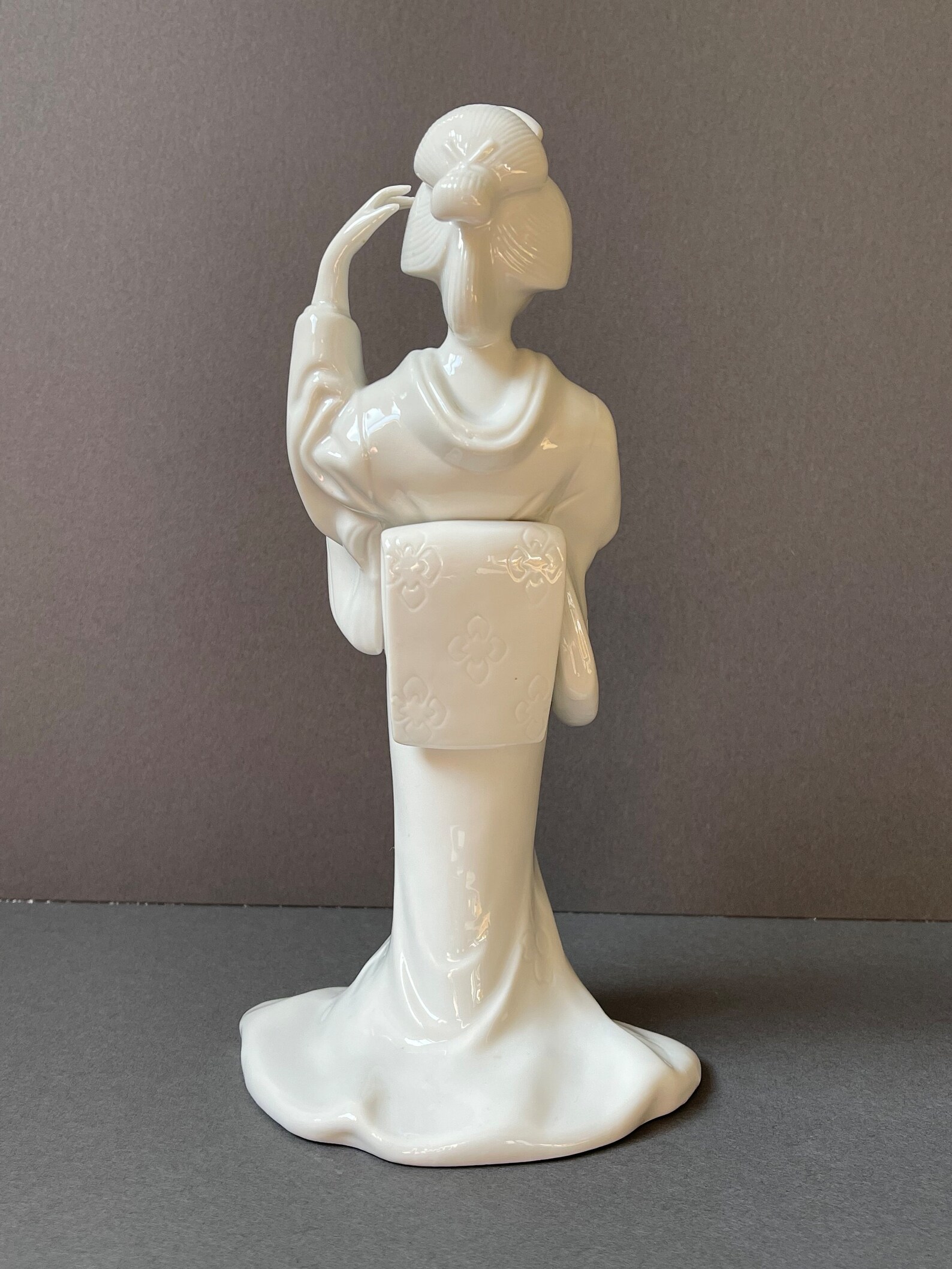 Vintage Japanese Geisha Blanc De Chine Porcelain Figurine - Delicate ...
