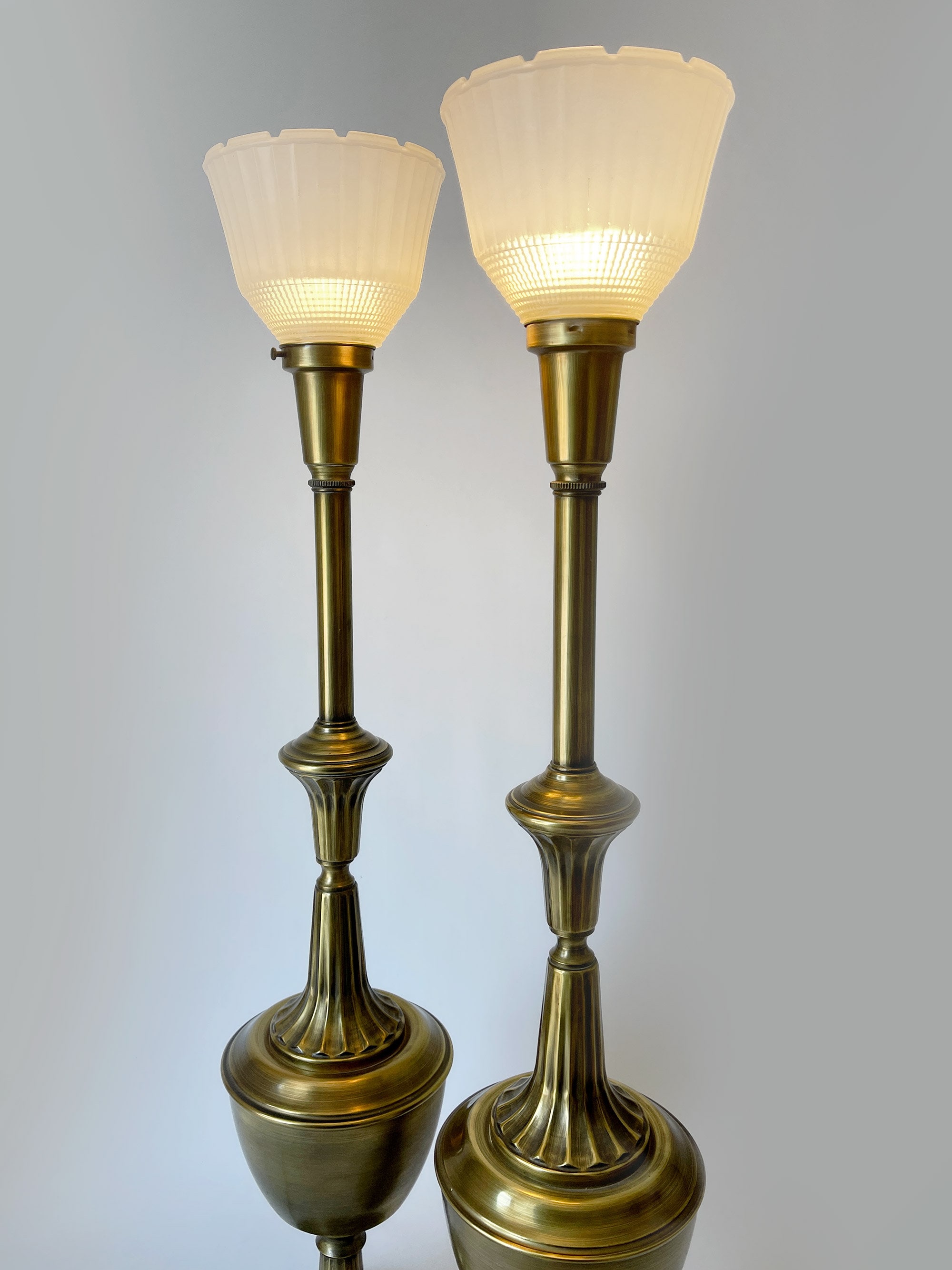 Vintage Pair of MCM Rembrandt Masterpiece 3806 Brass Table Lamp by ...