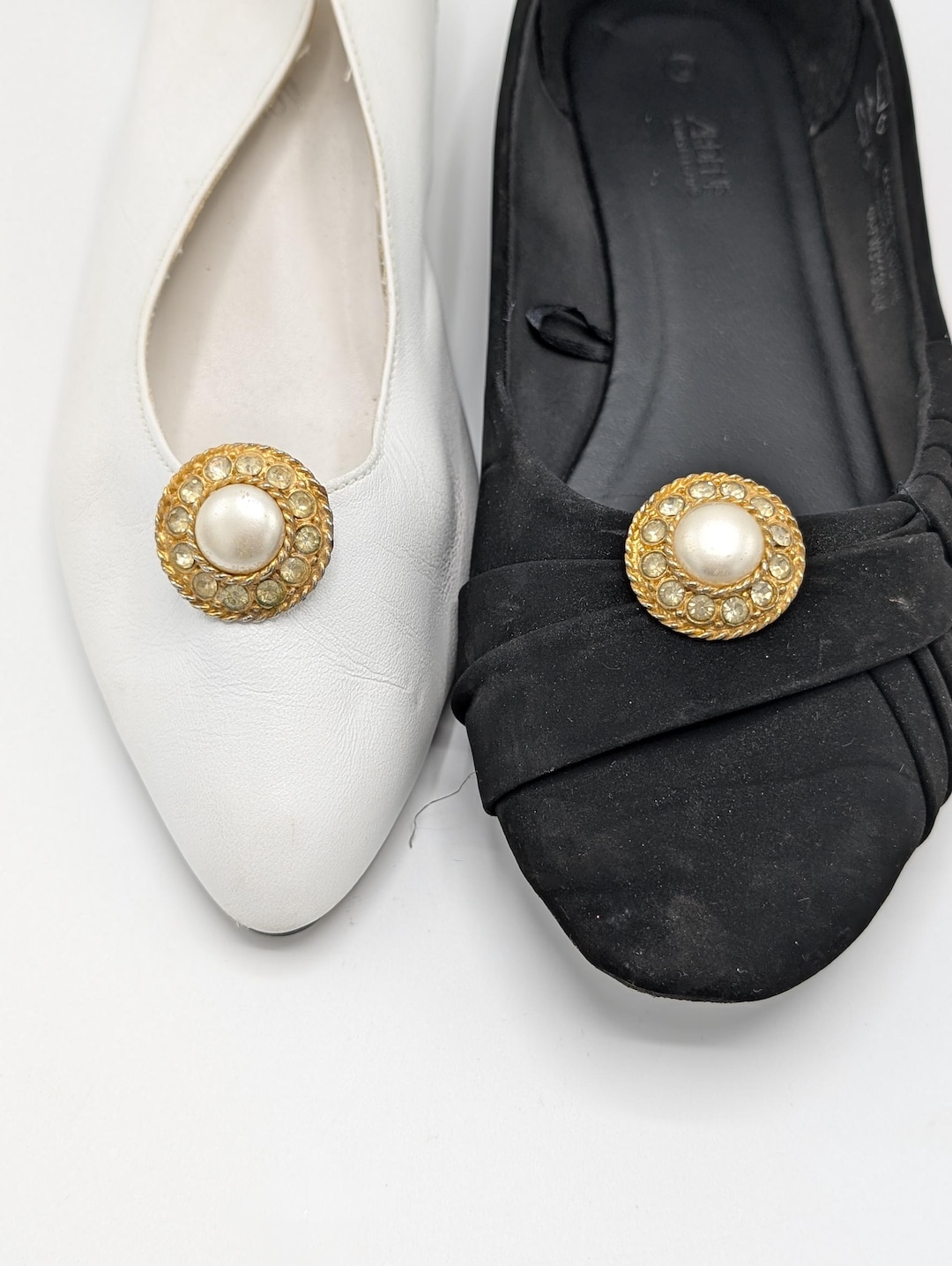 S.G. D'or Pearl & Rhinestone Shoe Clips: Gold Metal Shoe Décor - Etsy