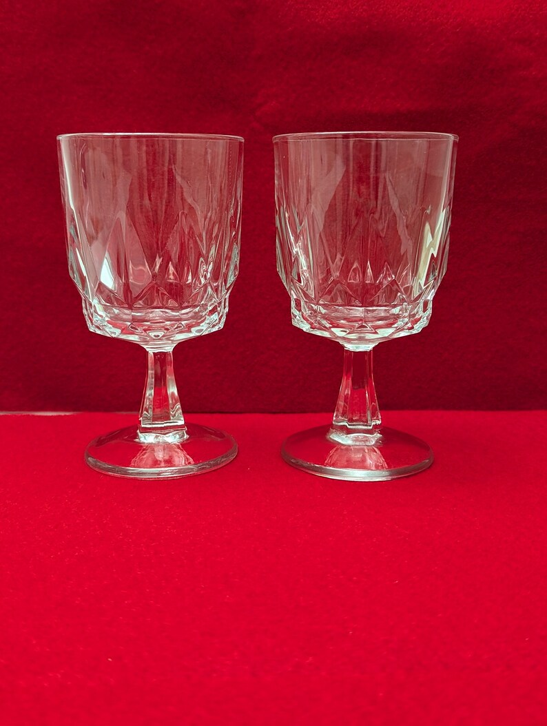 Vintage Arcoroc France Stemmed Crystal Wine Glasses, Clear Crystal 2 ...