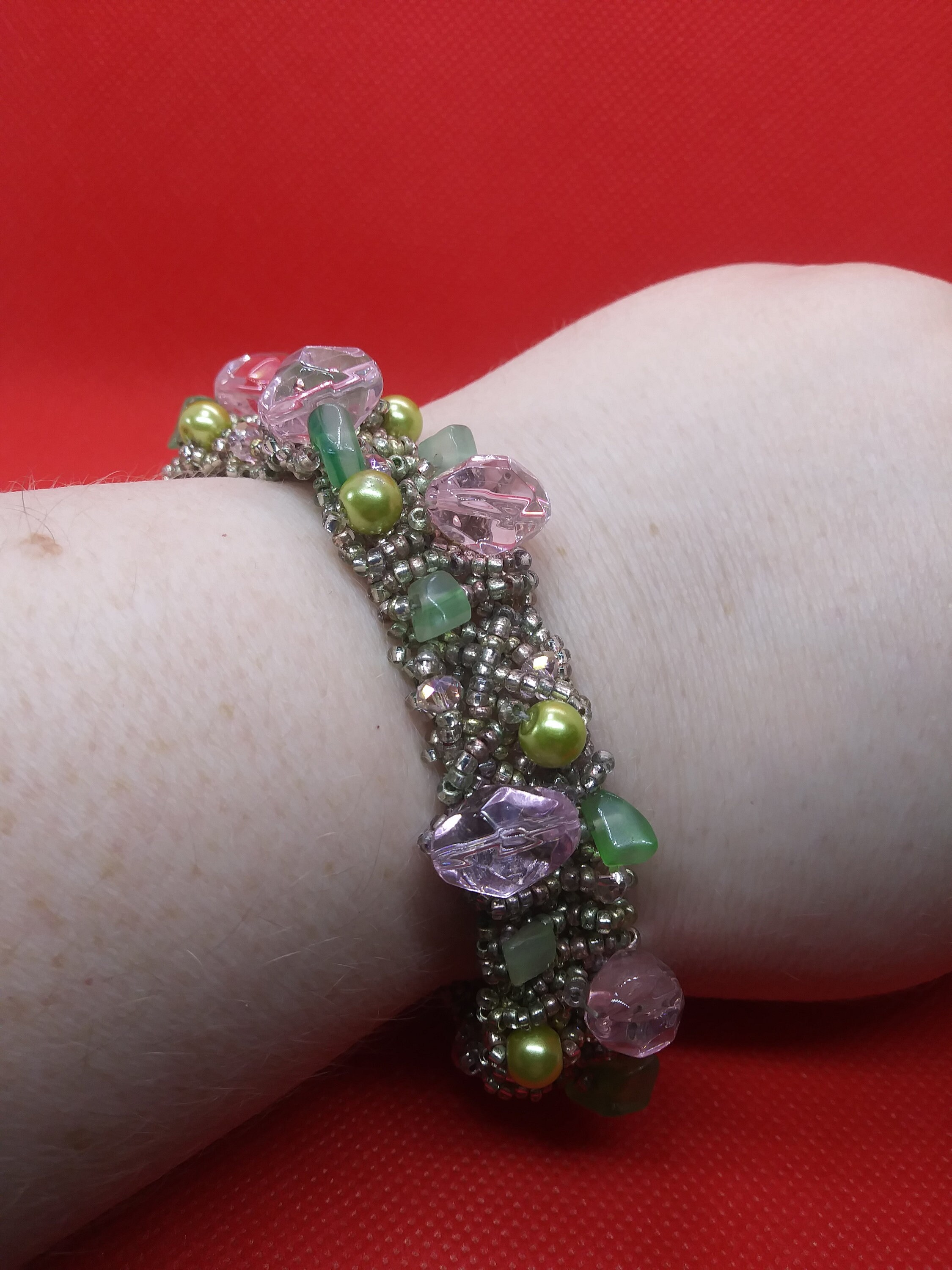 Hand Crafted Natural Stone Malacite and Glass Bead Woven - Etsy