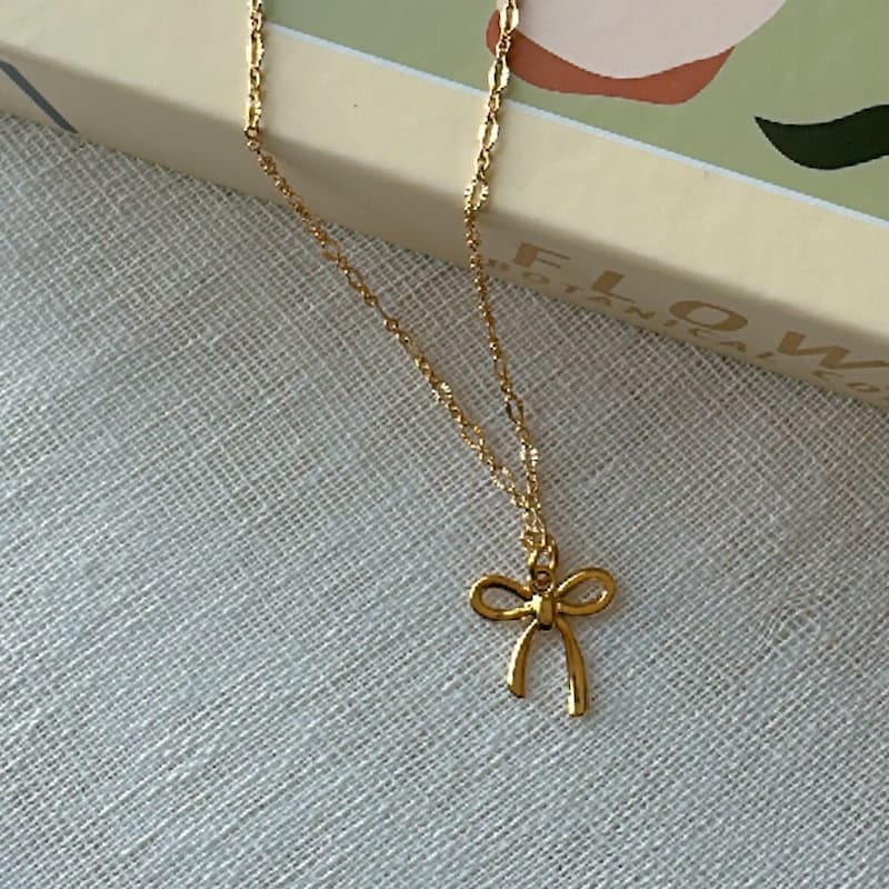 Bow Necklaces - Etsy