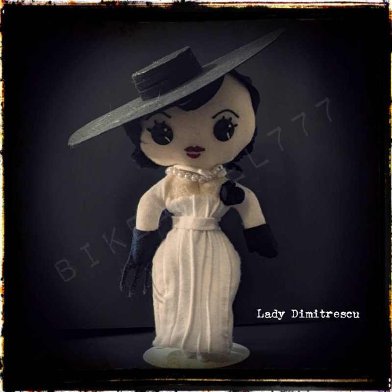 Dimitrescu - Etsy