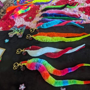 Worms in Love | Double Worm Keychain - Etsy