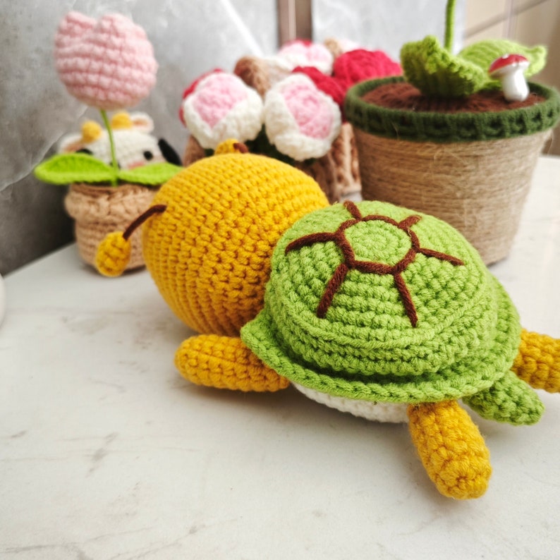 Crocheted Bee Dolls,handmade Crocheted Turtles,cute Crocheted Dolls ...