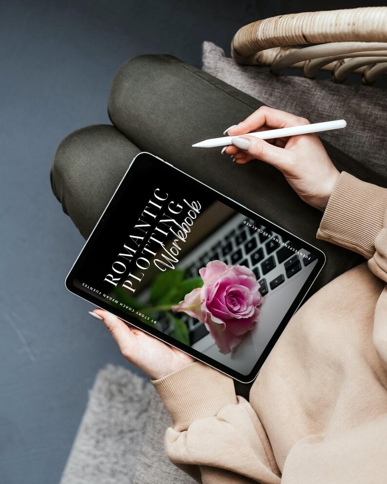 Romantic Plotting Workbook: Character Arc & Romance Structure ...