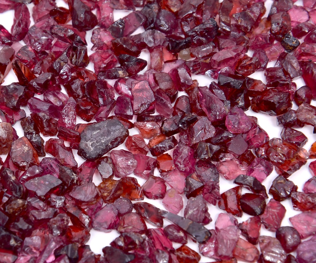 500 Pcs Raw Garnet Stone / Natural Garnet / Tanzanian Garnet / Garnet ...