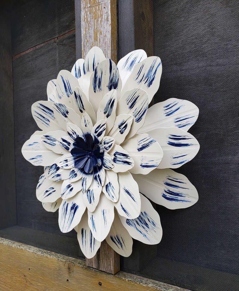 Metal Flower/ Metal Garden Flowers/ Metal Flowers Yard/ - Etsy