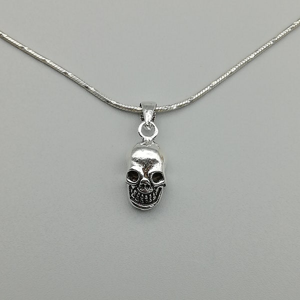 Skull Pendant - Etsy