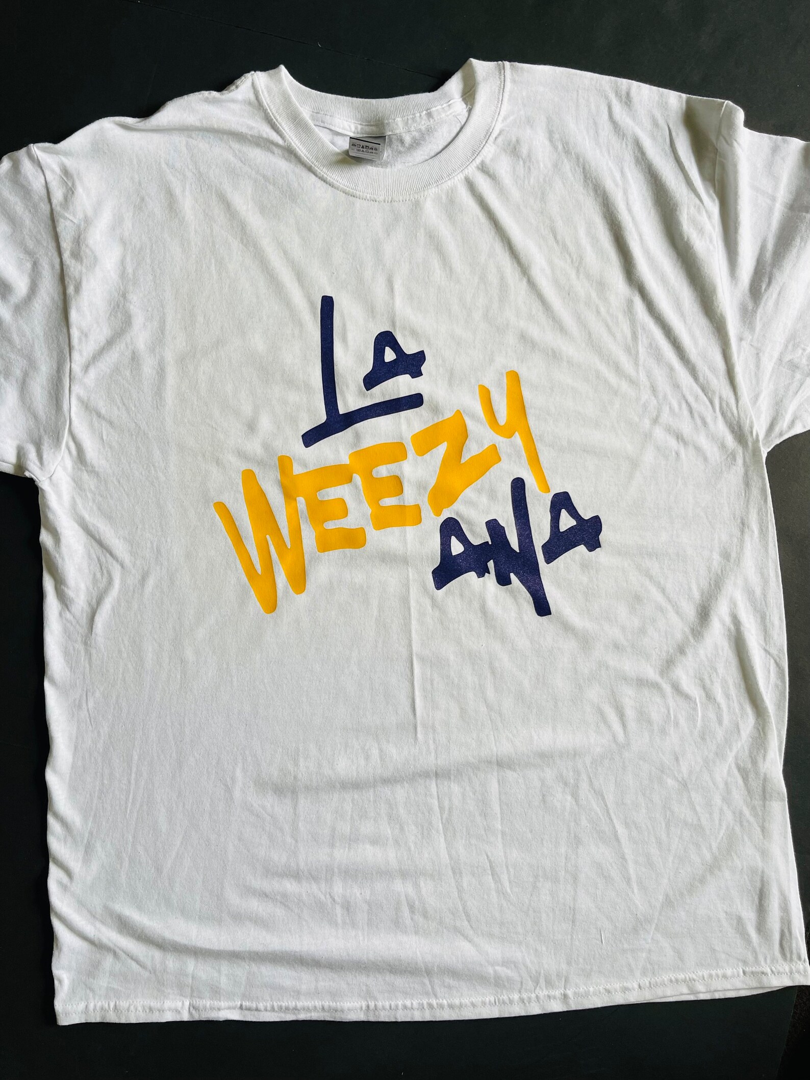 La Weezy Ana Tee - Etsy
