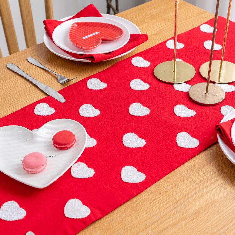 Heart Table Runner - Etsy