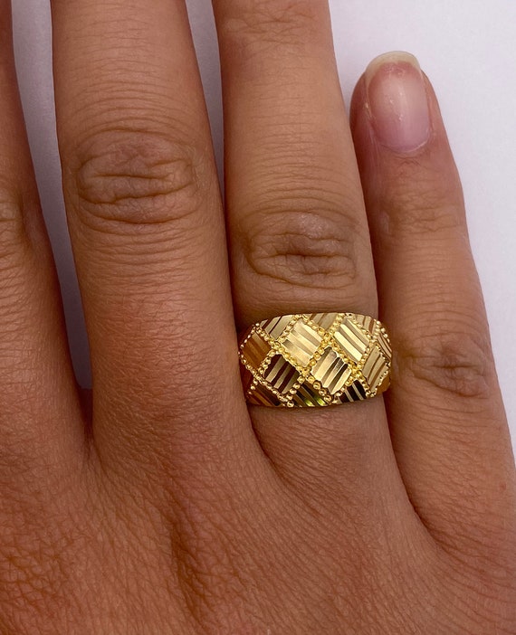 14k Yellow Gold Basket Weave Estate Ring - Gem