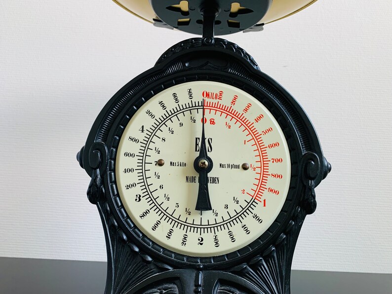 EKS Vintage Ornate Black Cast Iron Upright Kitchen Scales Made in ...
