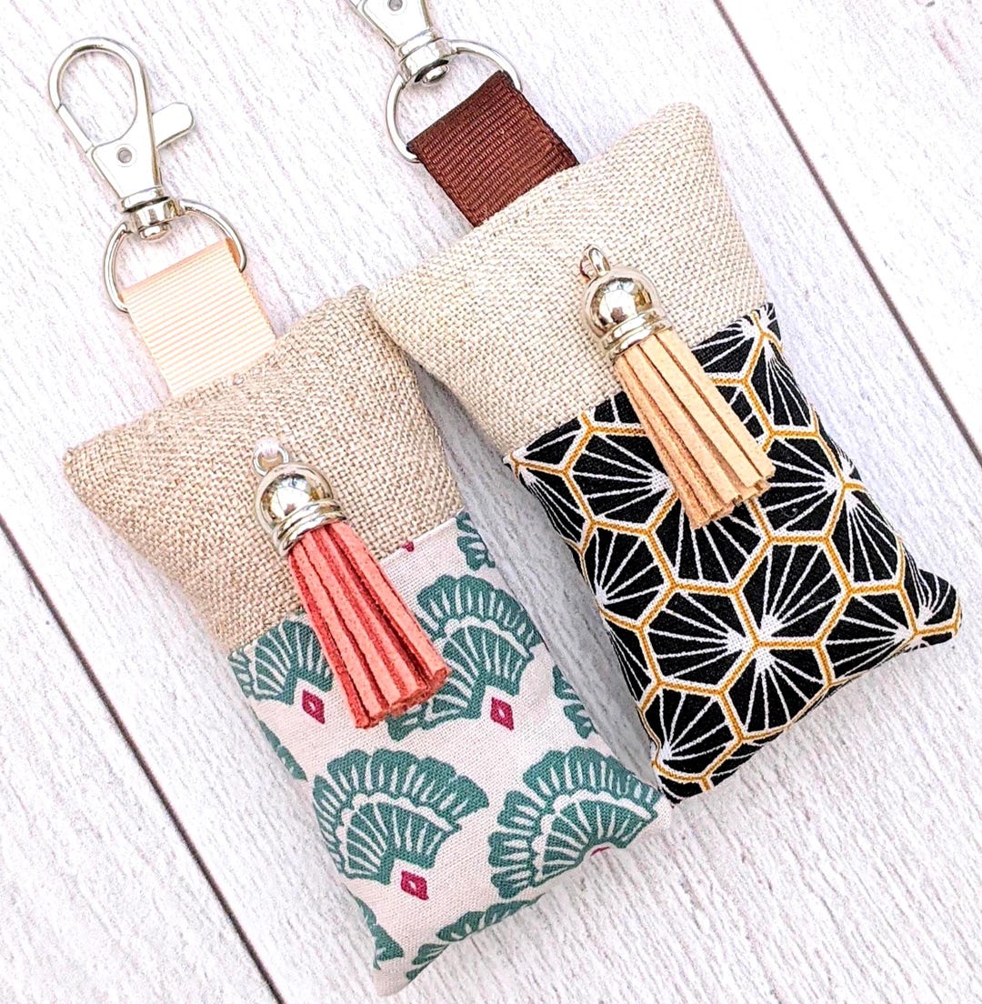 Cotton & Linen Fabric Charm Keychain - Handmade in France - Etsy