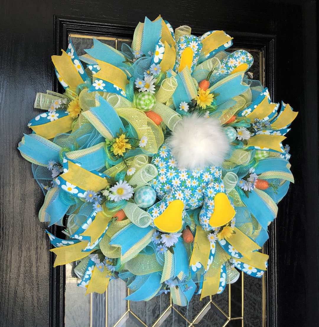 Bunny Easter Wreath, Bunny Door Wreath, Easter Door Decor, Daisy Bunny ...