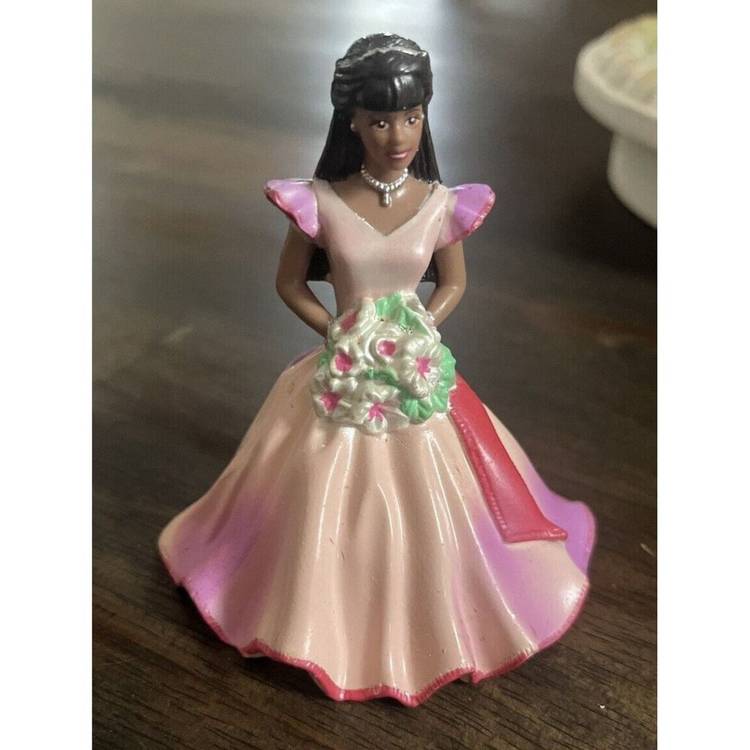 Vintage 2002 Barbie Cake Topper Princess Pink Dress and 3 Figure Cake ...