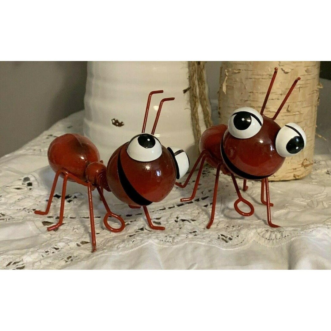 Set of 2 Metal Garden Red Ants Small Picnic Ants Metal Flower Pot ...