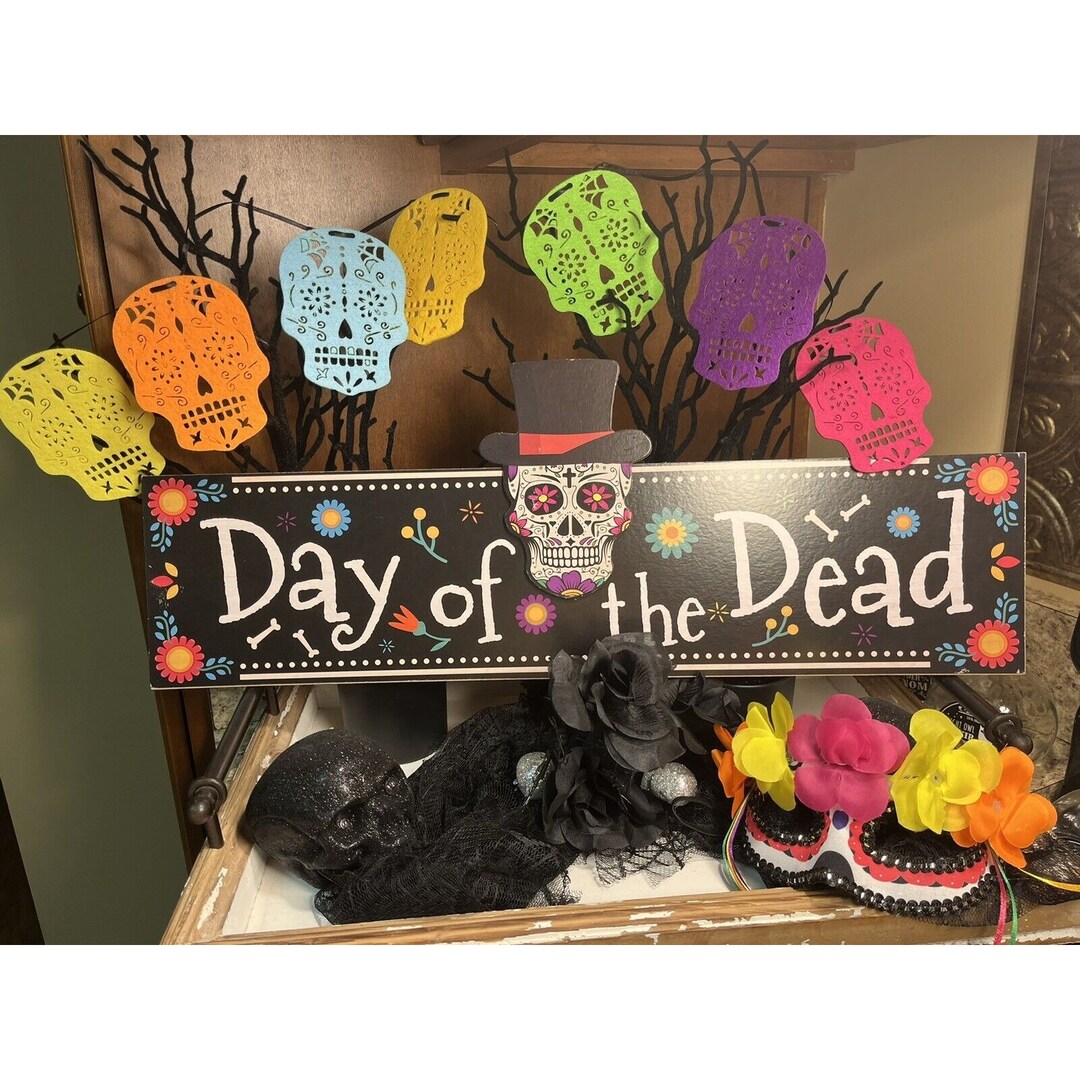 Wooden Sugar Skull Sign & 1 Felt Day of the Dead Garland Dia De LOS ...