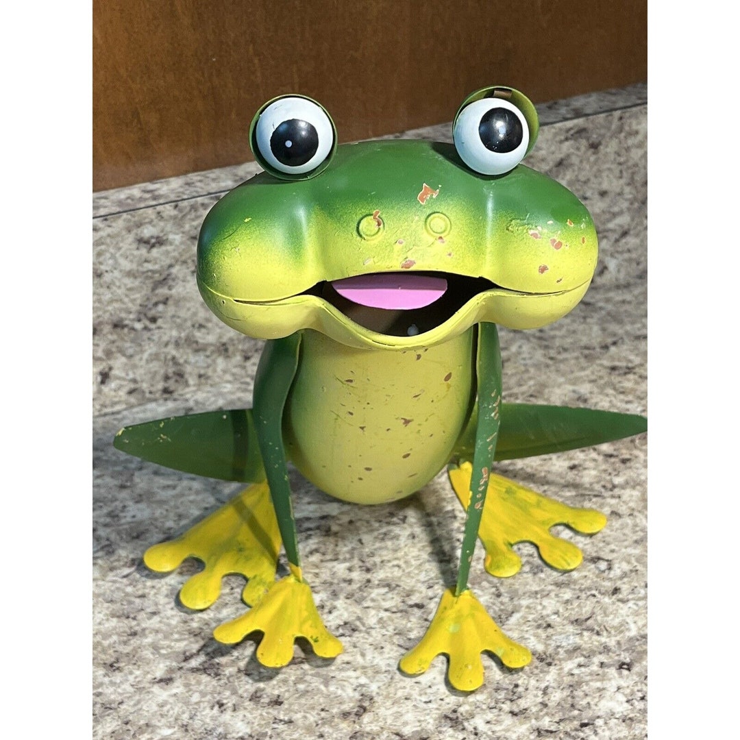 Yard Metal Sculpture Colorful Green Frog WHIMSICAL Garden - Etsy