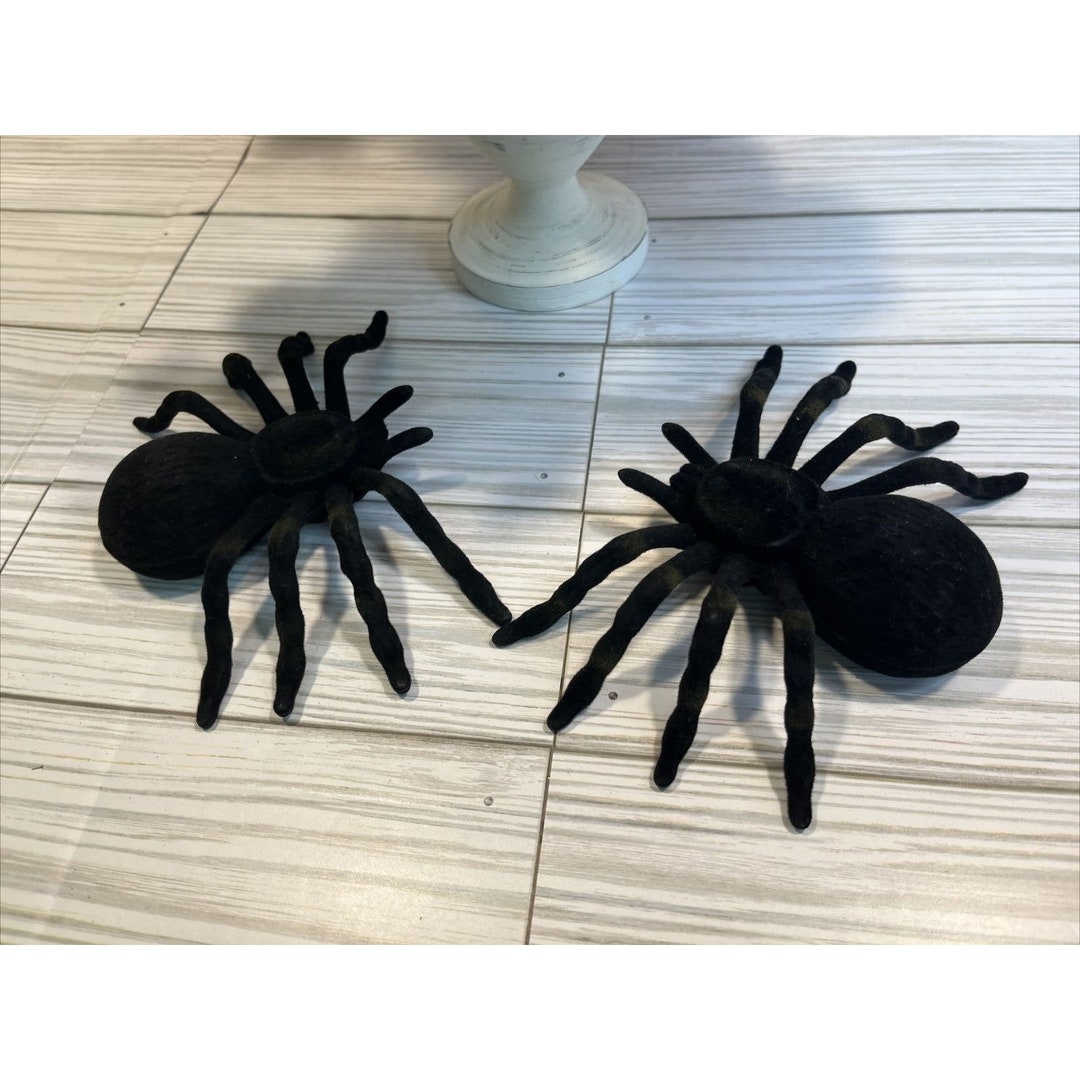 2 Pc Realistic Black Spider Tarantula Fake Halloween Small 5.5 X 3.75 X ...