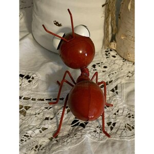 1pc Metal Garden Red Ant Small Picnic Ant Metal Flower Pot Sitter Do-it ...