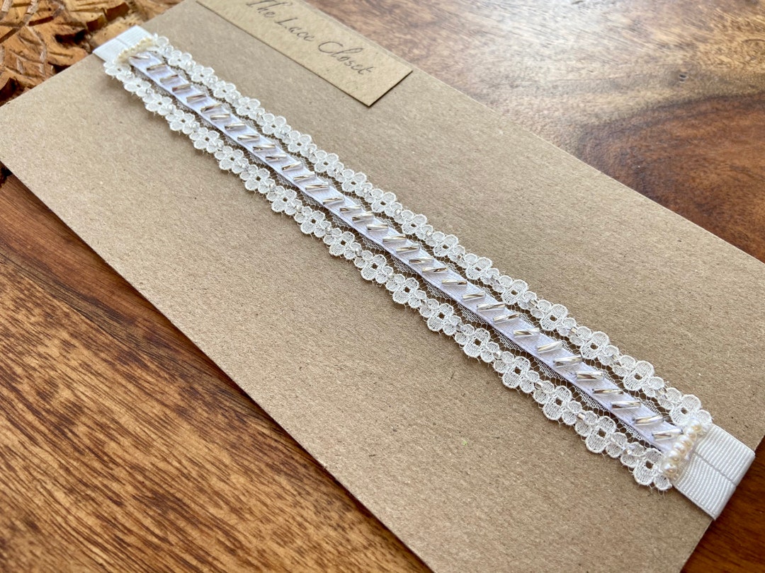 Ivory Lace Wedding Garter: Hand Sewn Floral Bridal Garter - Etsy