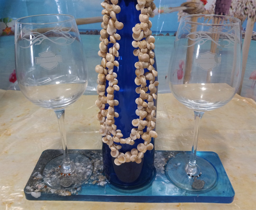 11 1/2 Deep Sea Seashell Resin Wine Glass & Bottle Display Holder ...