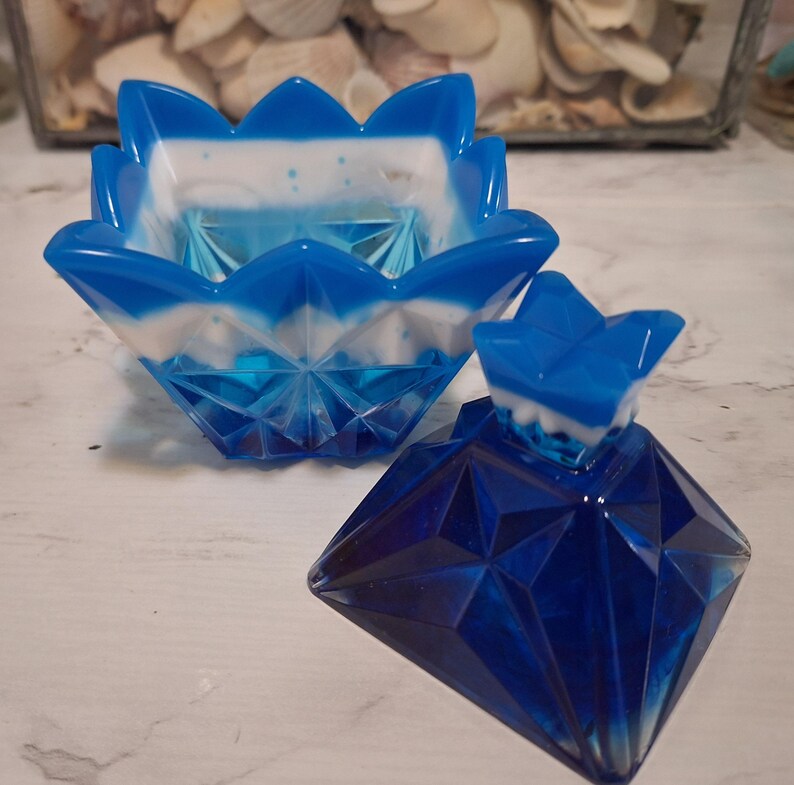 Handcrafted Resin Art Pyramid Jar With Lid / Mini Jewelry Box - Etsy