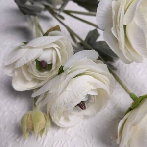 Artificial Cream Ranunculus Stem: Faux Ivory Floral Spray - Etsy