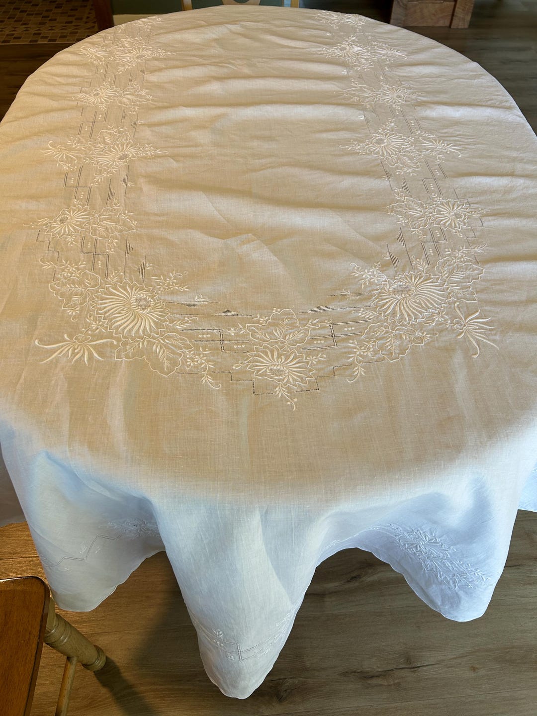 Large Vintage 68x100 Oval Pure White Linen Tablecloth - Embroidered ...
