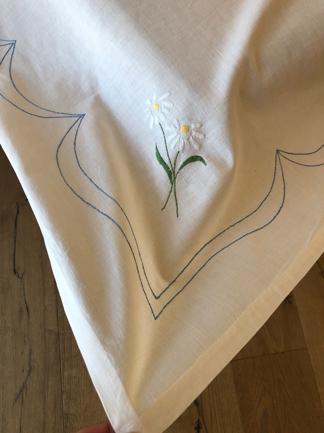 Vintage Hand Embroidered Square Tablecloth Floral Embroidery 58 Square ...