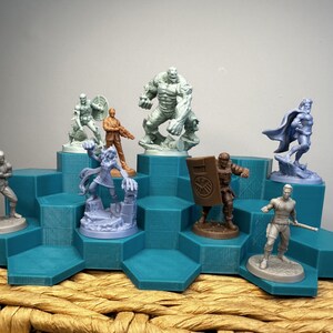 Modular Miniature Display Stand / up 29 Mm Base and Ideal for Showing ...