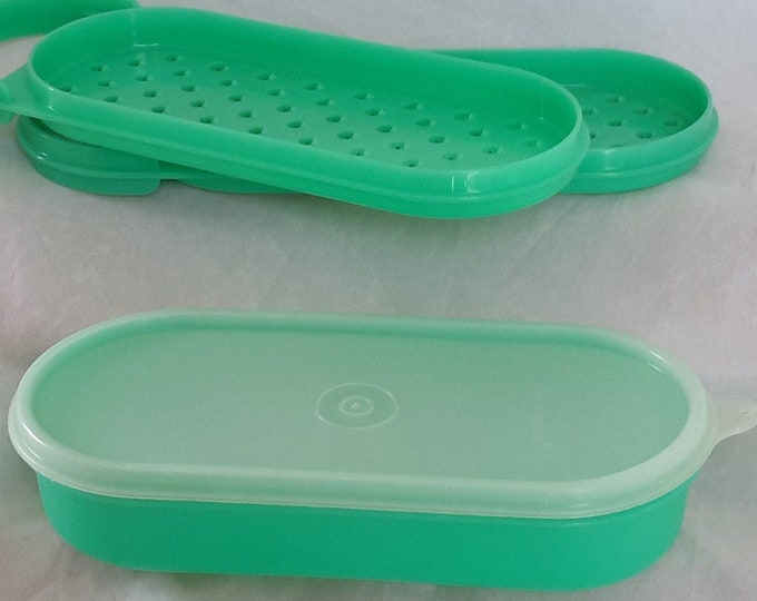 Tupperware Jadeite Grater and Storage Container Set Green 2 Cup Sealed ...