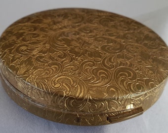 Studio Girl Compact - Etsy