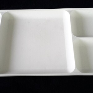 Tupperware Divided Meal Trays~ Assorted Molded Cafeteria Style ...
