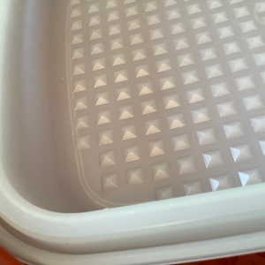 TUPPERWARE Season and Serve Large Sealed Meat Marinating Container Tall ...