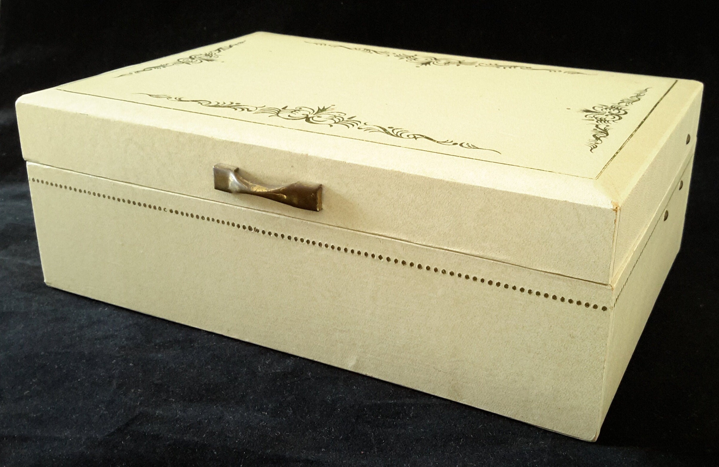 Jewelry Box Cream With Scrolling Embellishments Vintage Mid Century ...