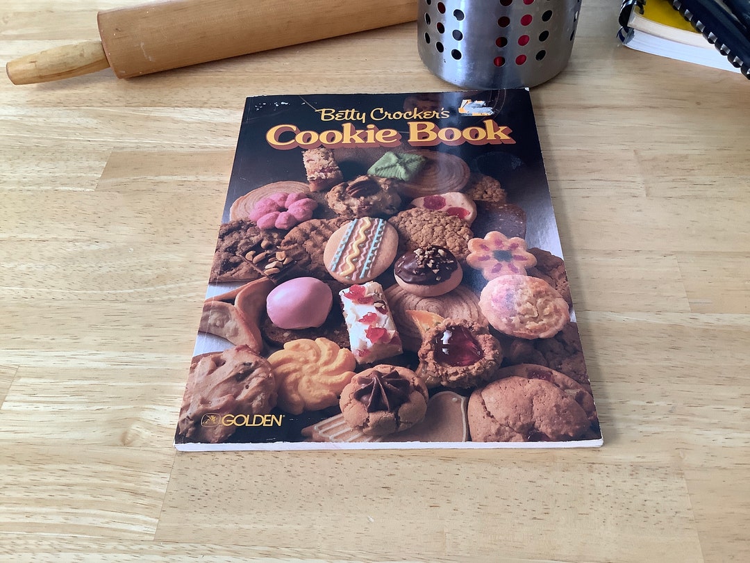 Betty Crockers Cookie Book 5th Printing, 1981 Golden Press 100s of ...