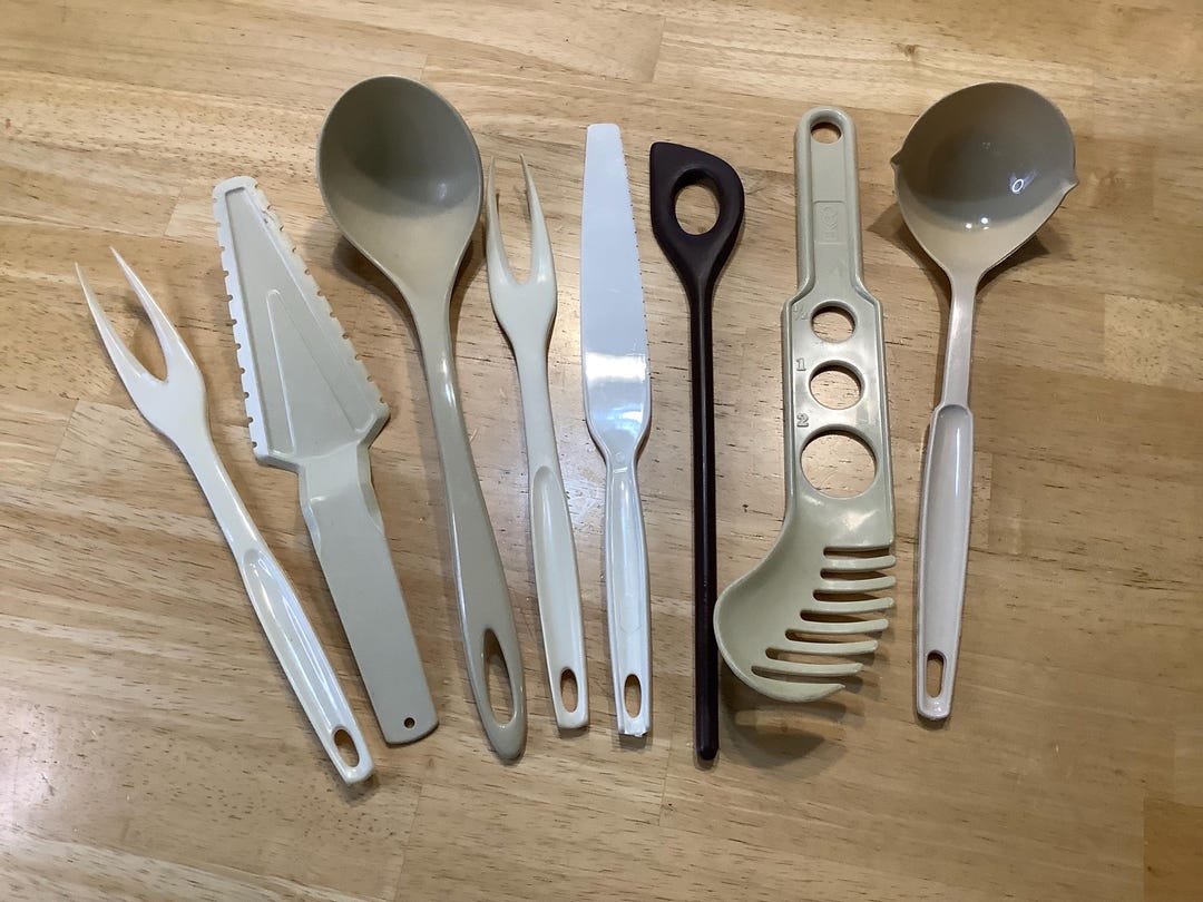 A Collection of Beige Plastic Kitchen Cooking Utensils ~ Choice of ...