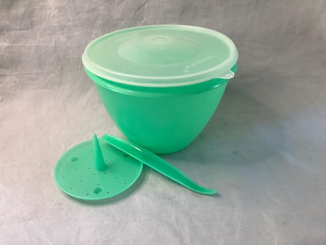 Vintage Tupperware Lettuce Keeper ~ 4 Piece Set Jadeite Green ...
