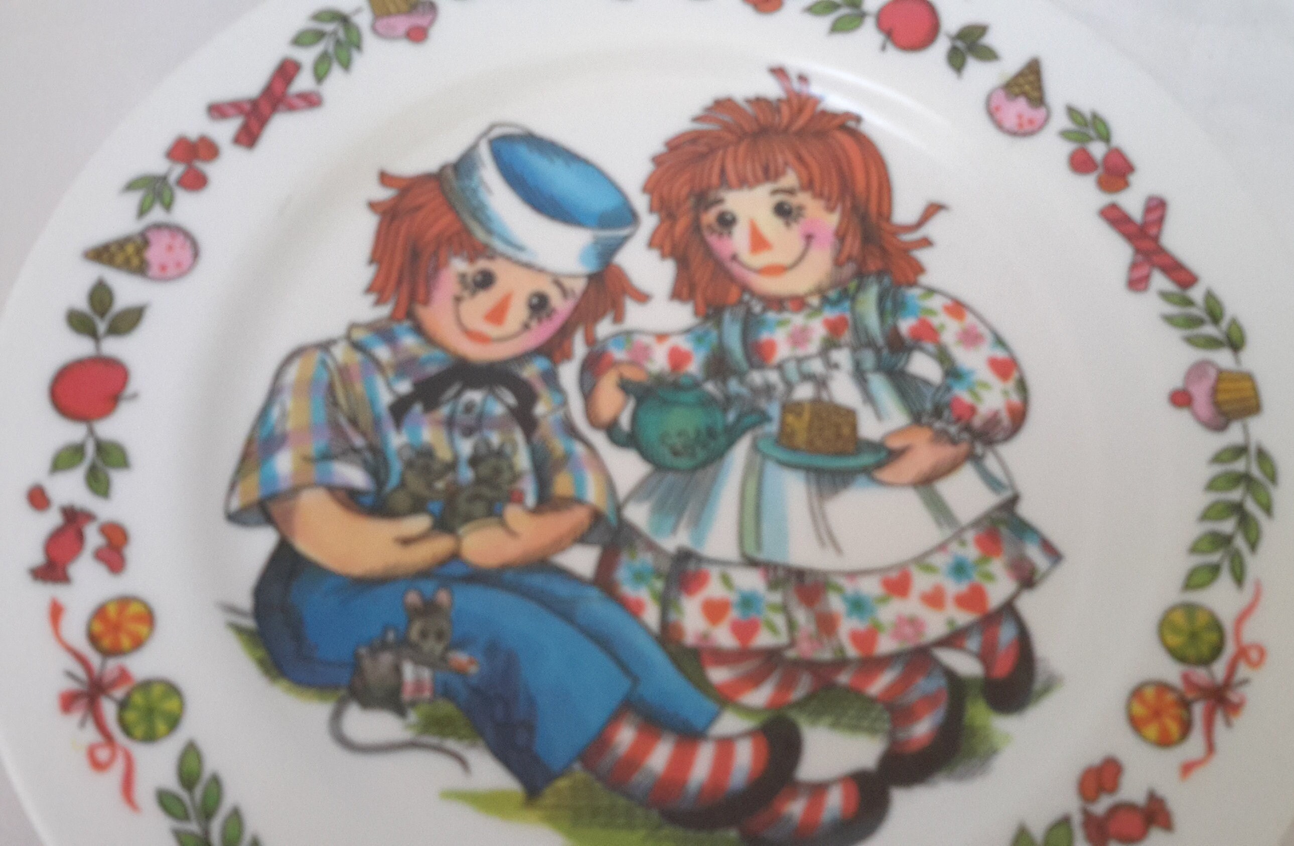 1969 Raggedy Ann and Andy Plate Bobbs Merrill Co. Colorful - Etsy