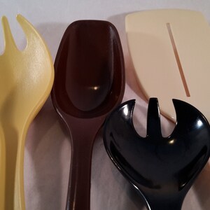 Assorted Vintage Nylon Cooking Utensils Tupperware & Foley Kitchen ...