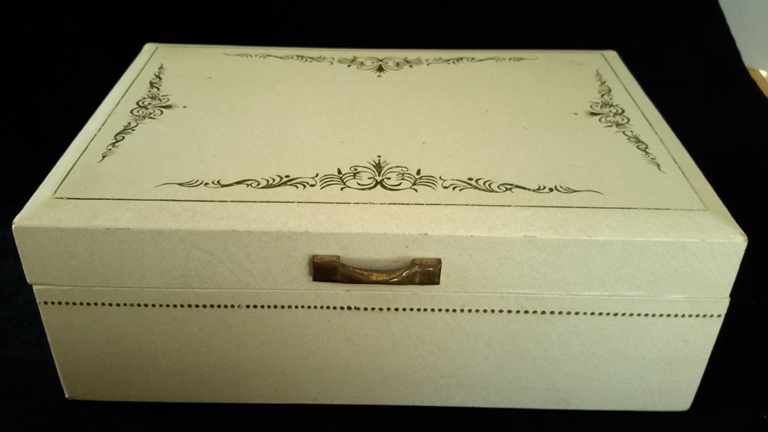 Jewelry Box Cream With Scrolling Embellishments Vintage Mid Century ...