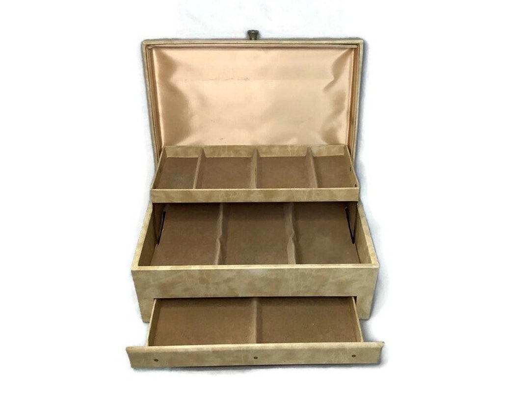 Vintage Buxton Jewelry Box~ Large Cream Marbled Cover~ Lift Top ...