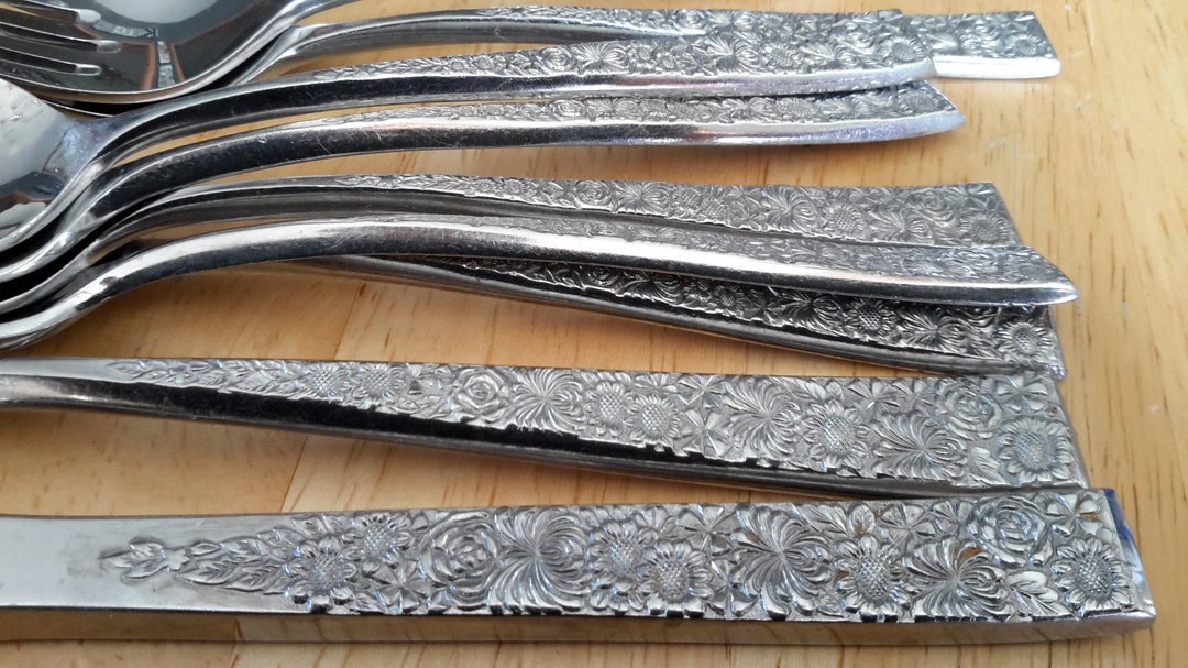 FRESCO by Cosmos Assorted Stainless Steel Flatware ~ Embossed Big ...