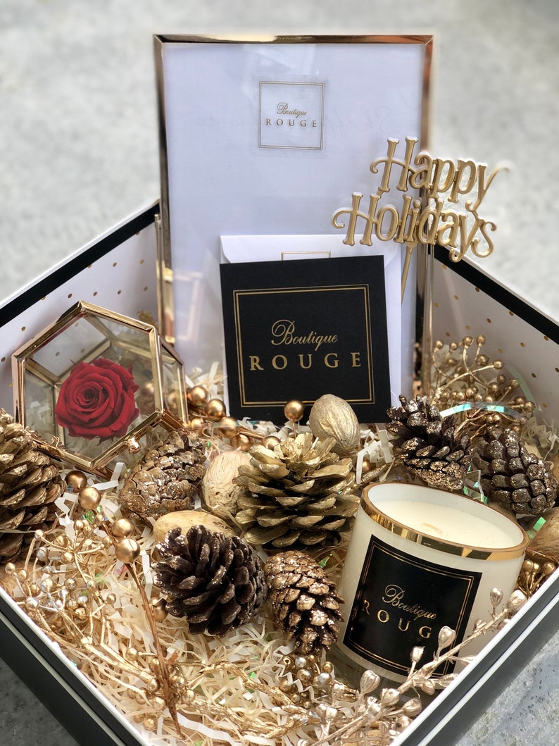 Curated Christmas Gift Box, Handmade Holidays Gift Box, Happy Holidays ...