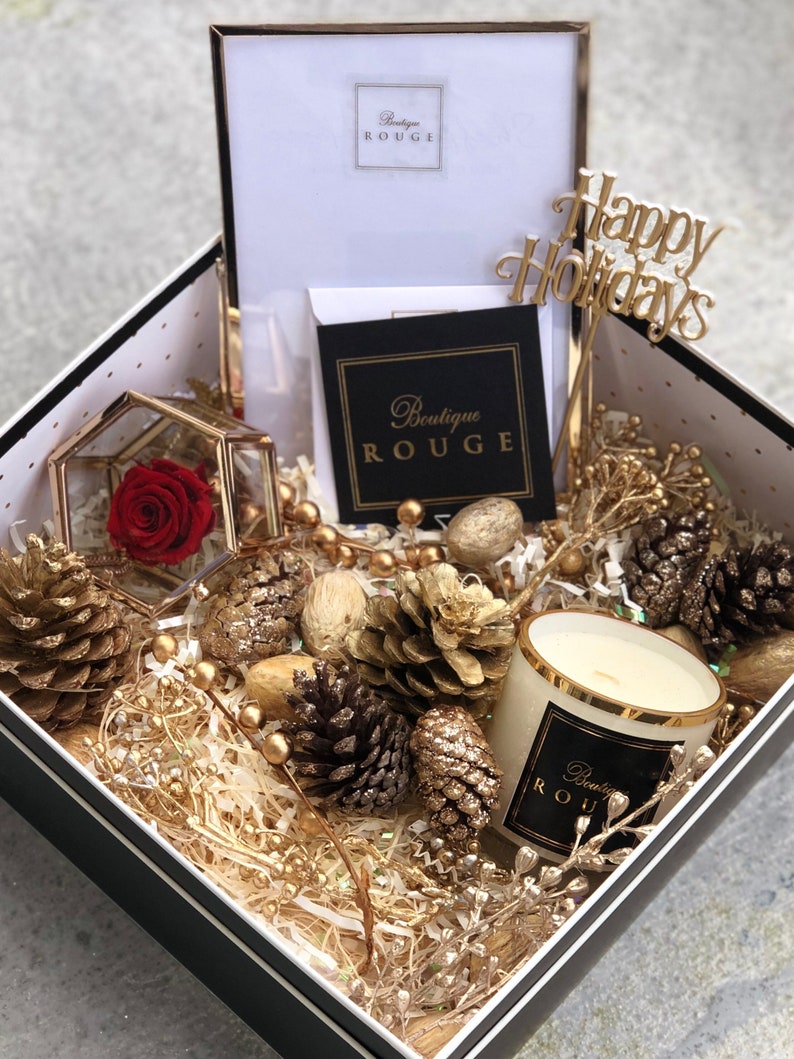 Curated Christmas Gift Box, Handmade Holidays Gift Box, Happy Holidays ...